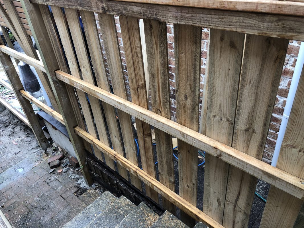 No.1 Timber Fencing Company Serving Sydney